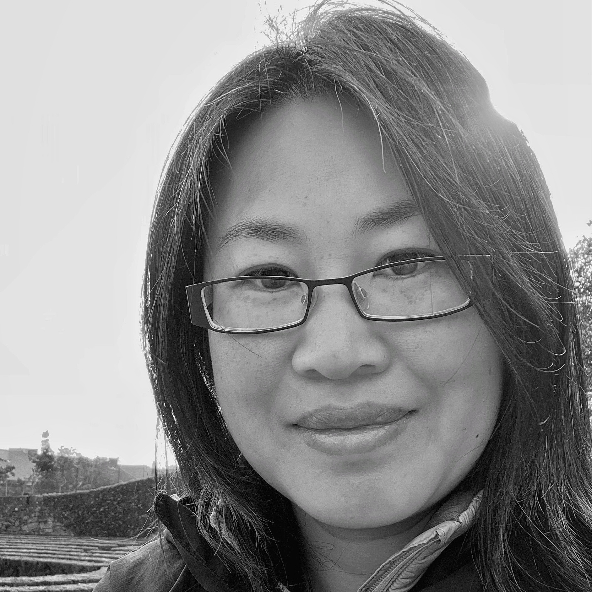 Jenny Wong | wave 16 | iamb ~ poetry seen and heard